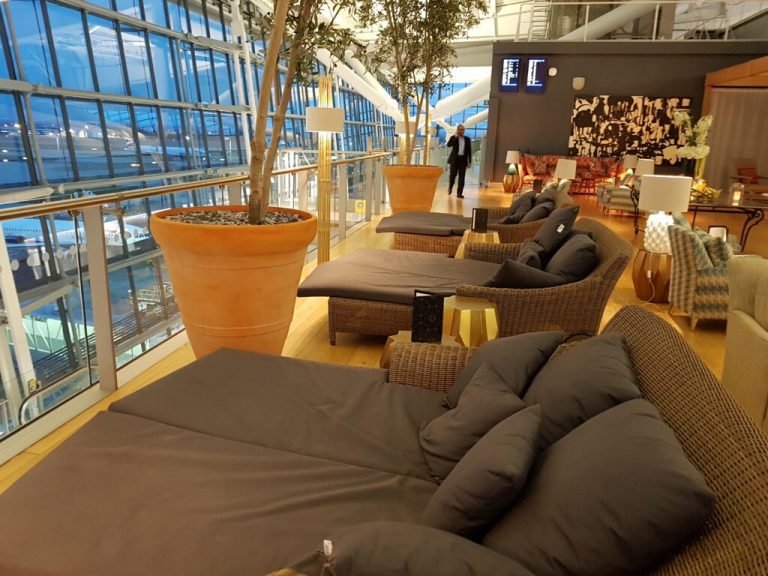 Exclusive BA 1st Class Concorde Room Lounge - Heathrow - Wander Up Front