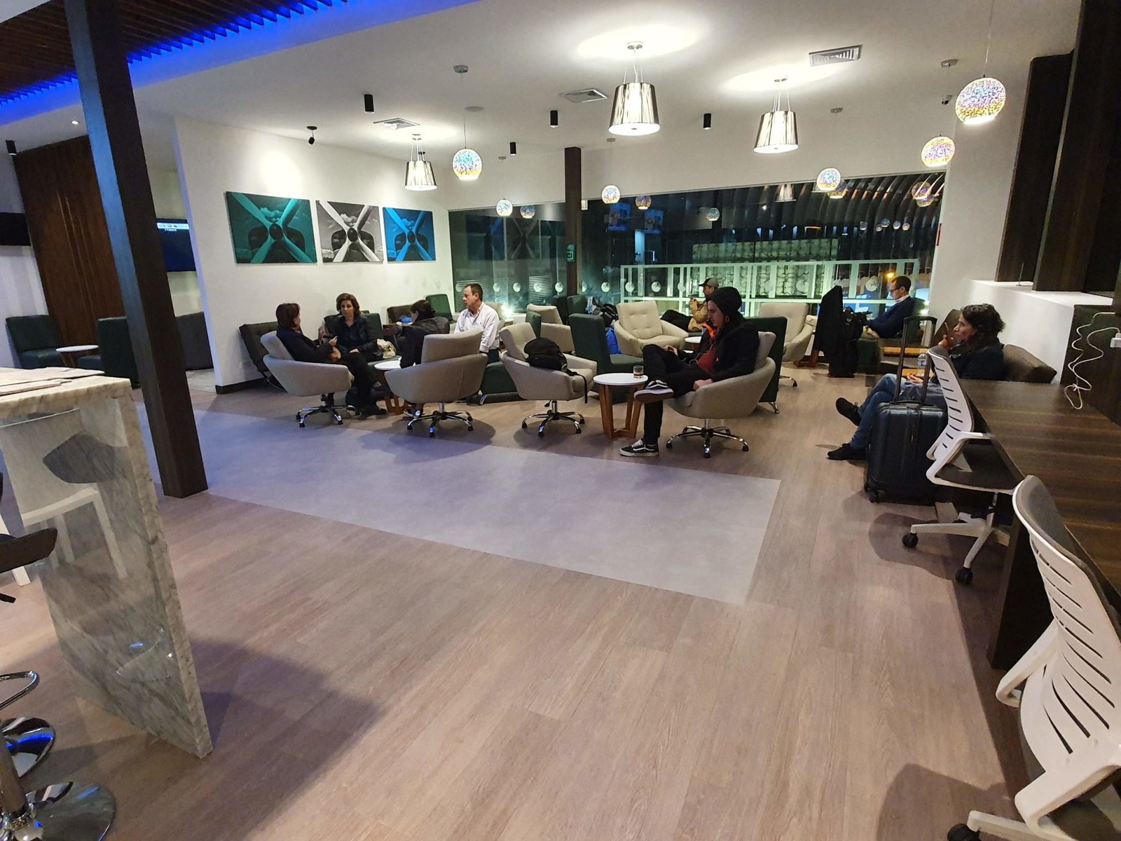 The Lounge Medellin In Pictures - Wander Up Front