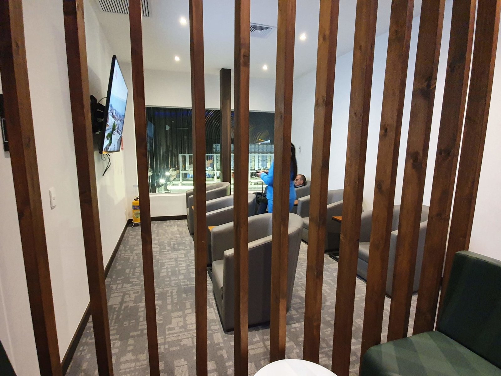 The Lounge Medellin In Pictures - Wander Up Front