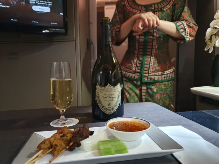 Singapore Airlines A380 Suites Review: First Class Luxury - Wander Up Front
