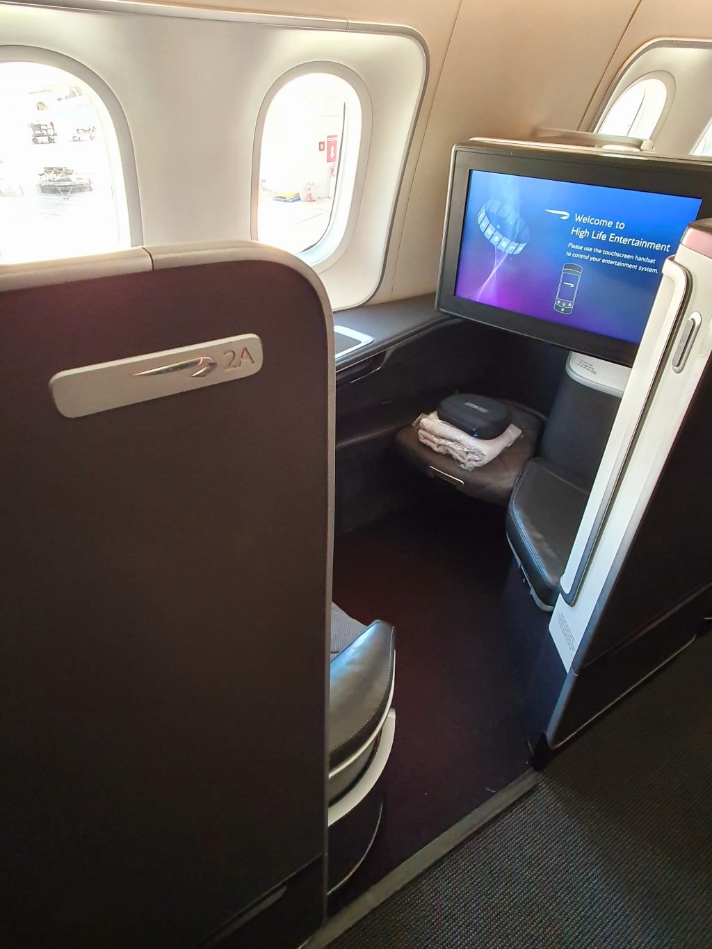14 Hours In First: British Airways First Class Santiago Chile To LHR ...