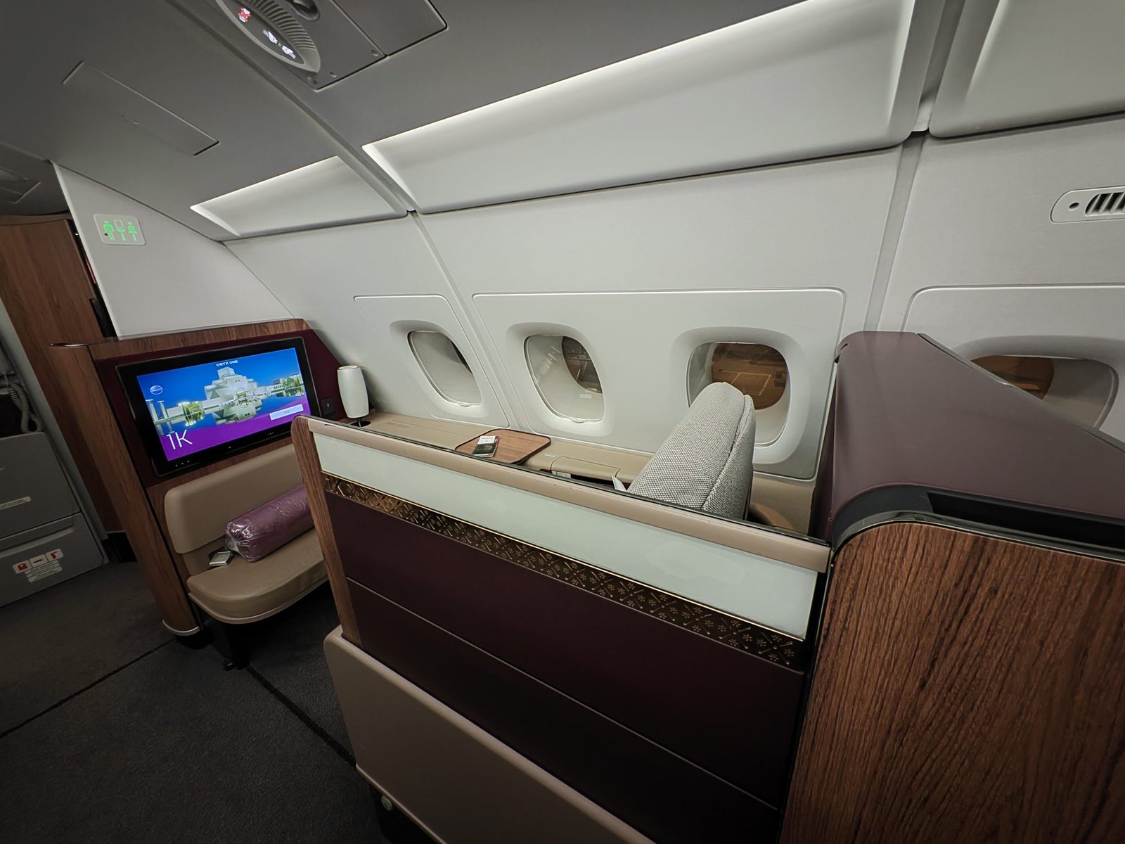 Qatar Airways A380 First Class: Bar, Caviar, And A Stellar Award Deal - Wander Up Front