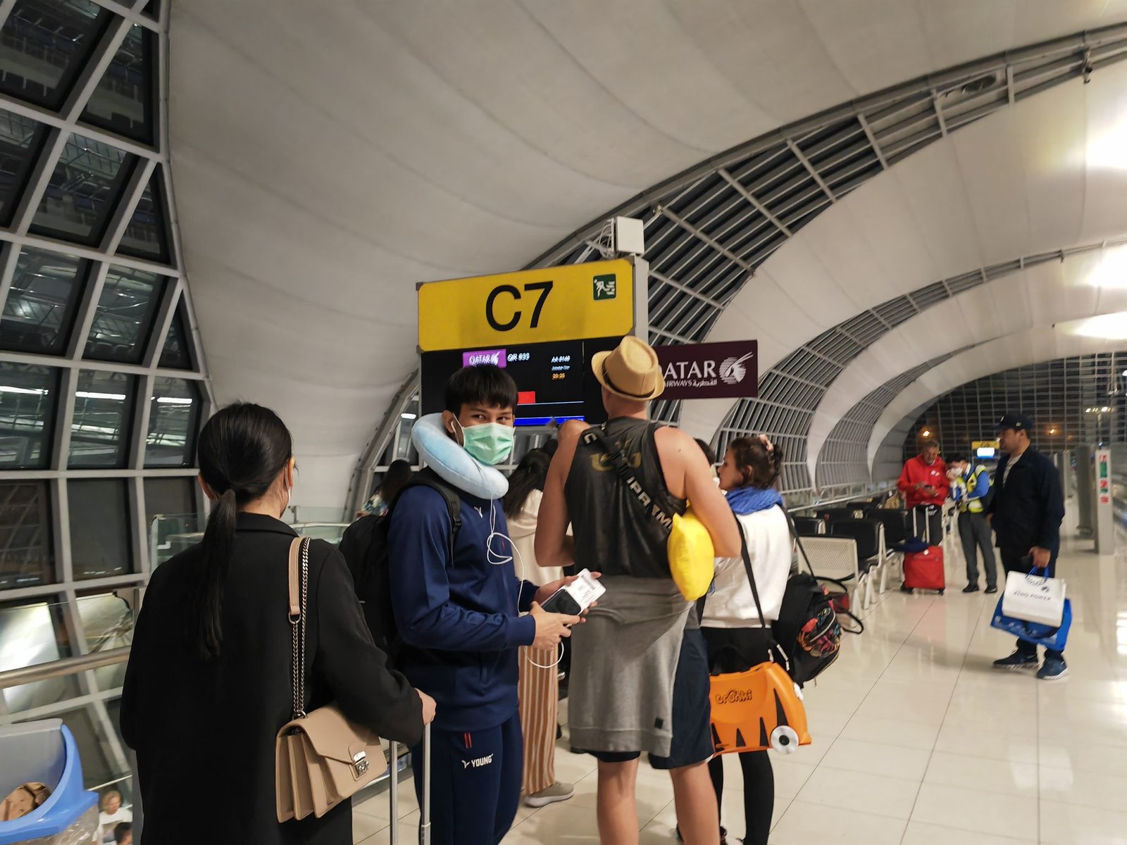 Qatar Airways A380 First Class: Bar, Caviar, And A Stellar Award Deal - Wander Up Front