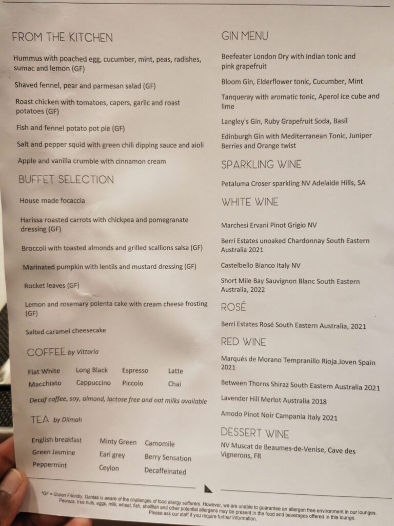 Secret Gems: Exploring Qantas Lounge Heathrow T3 - Wander Up Front