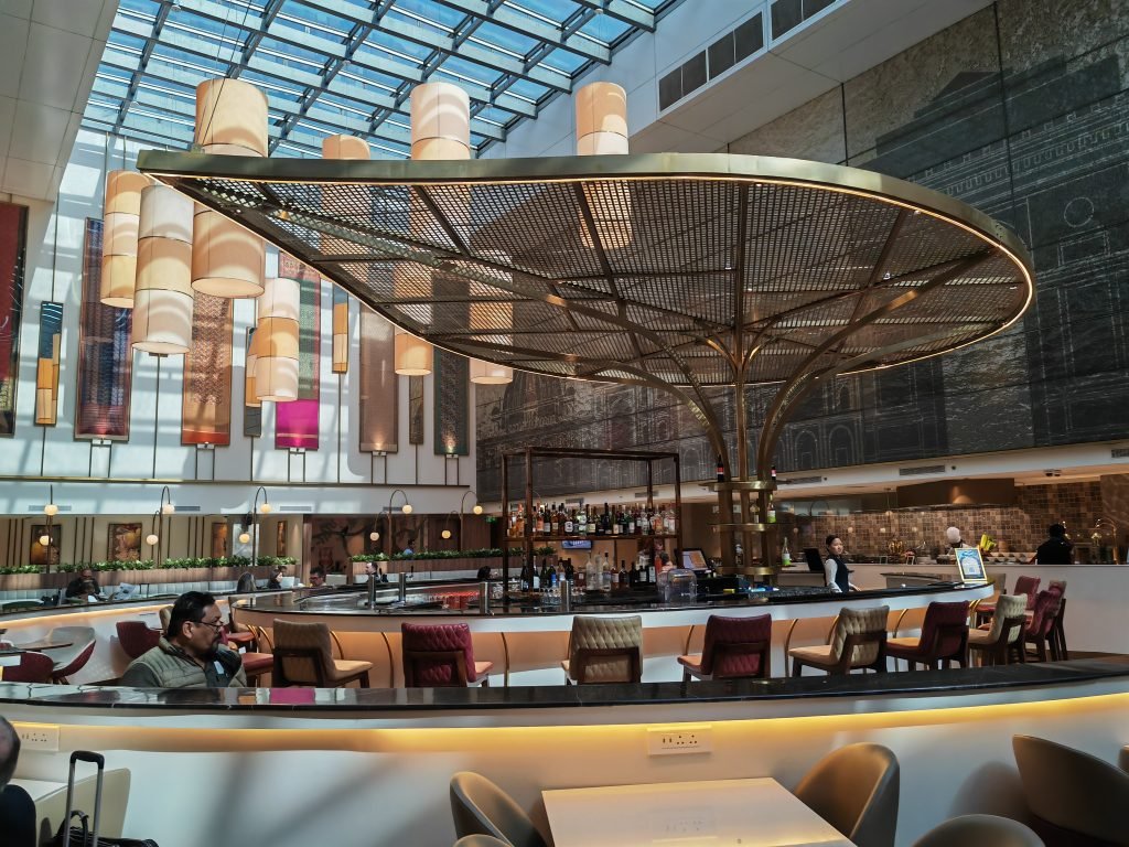 Encalm Privé Lounge New Delhi - Wander Up Front