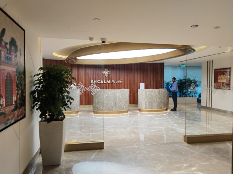 Encalm Privé Lounge New Delhi - Wander Up Front
