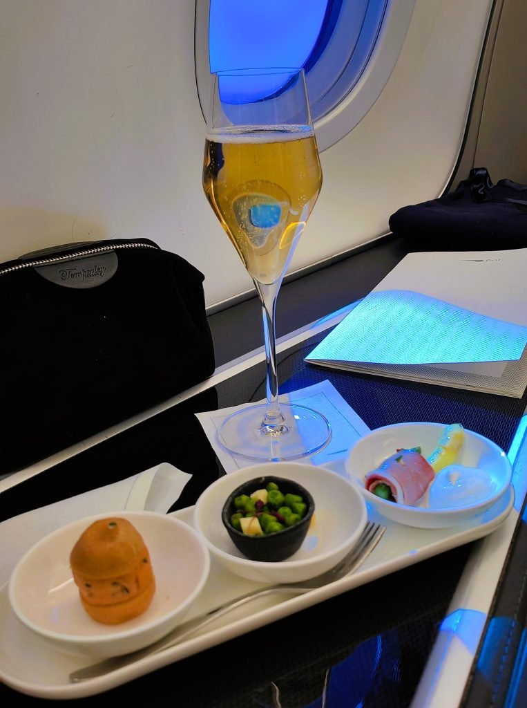 British Airways First Class To Mexico City - Wander Up Front